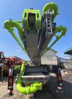 China Zoomlion Refurbished  47M Used Concrete Pump Trucks  BENZ Chassis for sale