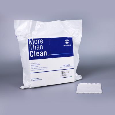 China 120gsm 12x12 Polyester Cleanroom Wipes - 165g/m² Weight, 396.48 mL/m² Absorbency for Industrial Applications for sale