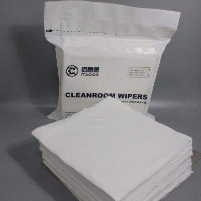 China Customized 9inch 100% Polyester Cleanroom Wiper Sealed Edge 123gsm for Electronic Industry for sale