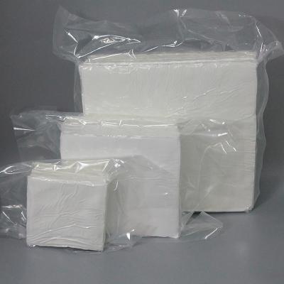 China Nonwoven Lint Free Clean Room Wipes 135 g/m² Polyester Disposable for ISO Class 5 Sterile Environments for sale