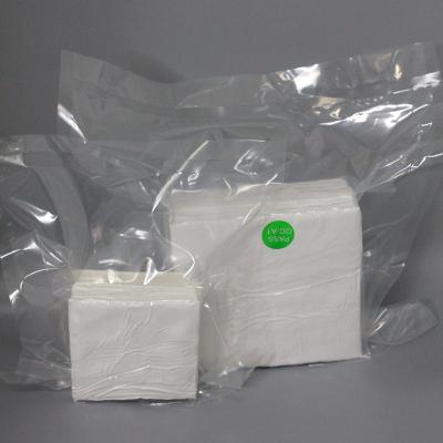 China 100% Polyester Microfiber Cleanroom Wipes 194gsm Precision Dust Free Cleaning Cloths for sale