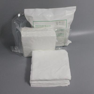 China 4 Inch 195 GSM Microfiber Cleanroom Wiper for Electronic Workshop Class 10-1000 for sale
