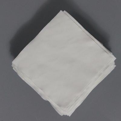 China Class 100 Cleanroom Polyester Wipes 135 gsm Dry Sterile Knit Industrial Cleaning Wipes for sale