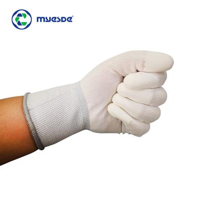 China High Density White Polyester ESD Gloves 0.9-1.0mm Thickness Carbon Fiber Coated Industrial Safety for sale