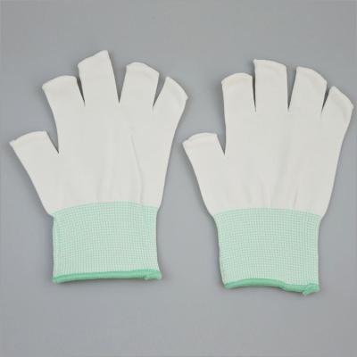 China Lint-Free Seamless Knit Half-Finger Cleanroom Glove Liners - 21.5g/pair Weight, 2mm Thickness, White for sale