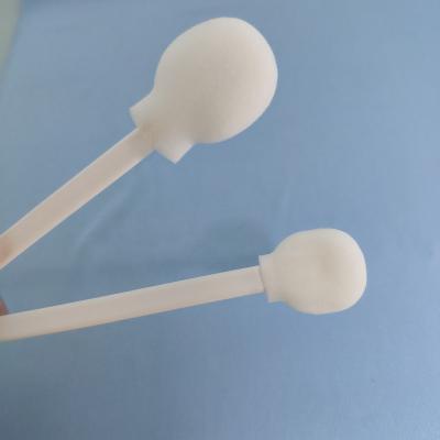 China Cleanroom Long Handle Round Head Solvent Clean Tips Swabs Disposable Sterile Sponge Tipped Swab 100ppi 132mm for sale