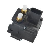 China Air Suspension Solenoid Valve Block For BMW E70 E71 E72 E60 E61 4722555610 37206864215 for sale