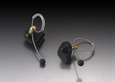 China 30*35mm Dimension EAS RF Tag Three Balls Lock Triangle Bottle Tag HAX304 for sale