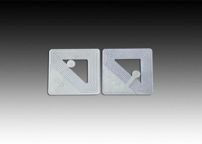 China 25*25mm Plastic EAS RF Label Small Security Alarm Tags Deactivatable / Non-deactivatable for sale