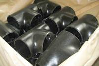 China Black Painting Butt Welding Astm Carbon Steel Equal Tee for sale