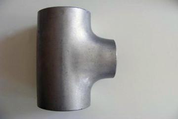 China GB Hydraulic Steel Pipe Tee SS Socket Weld Fittings for sale