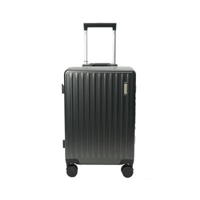 China 3pcs High Quality Travel Trolley 4 Wheels PC Luggage Trolley Suitcases  Sets for Long-distance Travel for sale