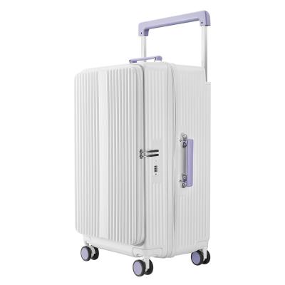 China 3pcs High Quality Travel Trolley 4 Wheels PC Luggage Trolley Suitcases  Sets for Long-distance Travel for sale