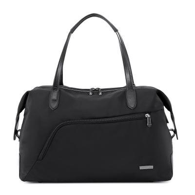 China Custom Fashionable Large Capacity Travel Duffel Bag for sale