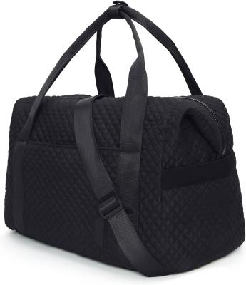 China Custom Fashionable Large Capacity Travel Duffel Bag for sale