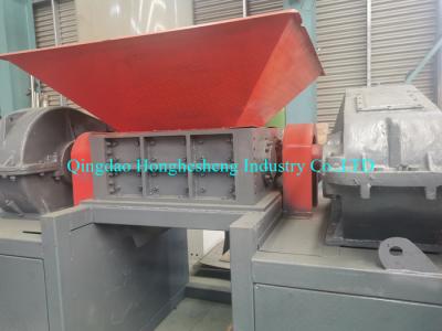 China Waste Tire Plastic Film Shredding Machine For Car Skin Metal for sale