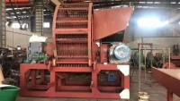 China Rubber Granules Recycle Waste Tire Shredder 1000-1500kg/H for sale