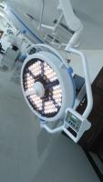 China Single Dome Wall Mounted Operating Theatre Lamp With Osram LED Bulbs 140000 LUX for sale