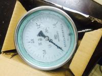 China Precise Diaphragm Stainless Steel Pressure Meter Shock Proof Glycerine Liquid Filled Pressure Gauge for sale