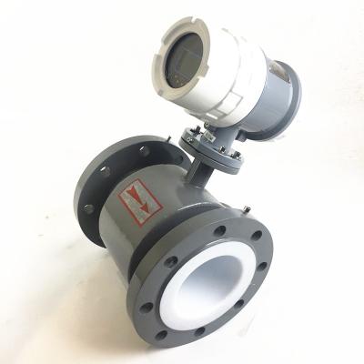China LCD Display Water Digital Flow Meter For Conductive Liquid for sale