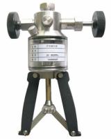 China Handheld Pressure Test Pump Calibrator Pressure Gauge Calibrator XYSB60  60MPa for sale