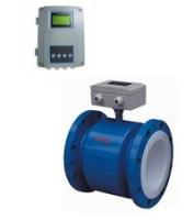 China Yunyi Remote LCD PTFE Electromagnetic Flow Meter Food Grade Magnetic Flowmeter for sale