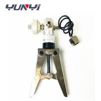 China Y061 Vacuum Pressure Hand Pump Standard Test Pump Pressure Calibrator With Flexible Hose Connector M20*1.5 Female for sale