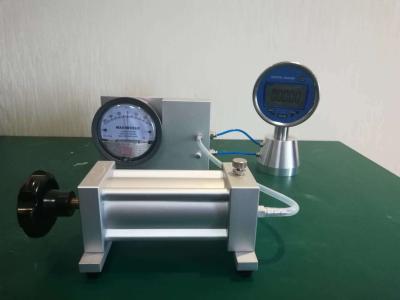 China Micro Differential Pressure Gauge Calibration instrument for sale