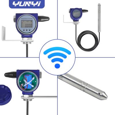 China Submersible Level Sensor Industrial Wireless Liquid Level Probe Featuring Digital Display and Ultra Consumption Technology for sale
