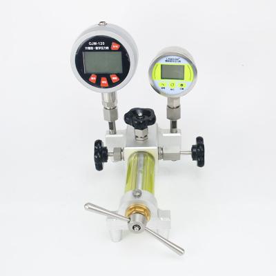 China Professional XY-2006B Hand-Operated Pressure Gauge Calibrator for Precise and Field Calibration for sale