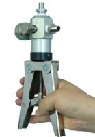 China High Pressure Hydraulic Hand Pump Calibrator YS-039 for Pressure Gauge and Transmitter Calibration for sale