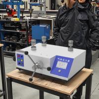 China Yunyi XY6001/XY6002 Intelligent Gas Liquid Pressure Source High Precision Pneumatic Hydraulic Pressure Calibration Supply Test for sale