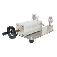 China Yunyi YX-2001A Micro-Pressure Calibrator – High-Precision Pneumatic Pressure Source With German Seals & FESTO Components, -100kPa To +600kPa For Pressure Transmitter & Sensor Calibration for sale