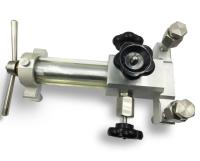 China Manual Hydraulic Pressure Calibrator Pump 100Mpa M20*1.5 for sale
