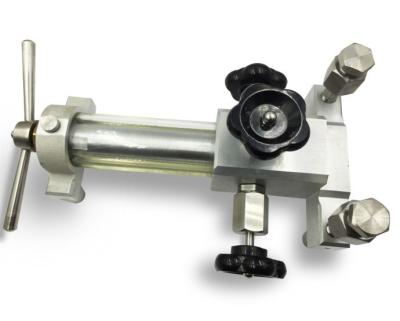 China Manual Hydraulic Pressure Calibrator Pump 100Mpa M20*1.5 for sale