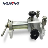 China Portable Hydraulic Pressure Gauge Calibrator Hand Pump 60MPa for sale