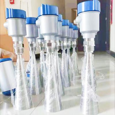 China RS485 Smart Radar Level Meter Wireless Level Transmitter For Solid Powder Water Liquid for sale