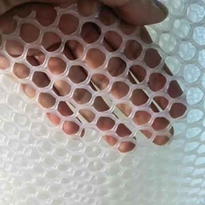 China Lightweight Plastic Fence Mesh Roll Designed For Agricultural Fencing And Industrial Protective Barriers for sale