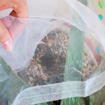 China Breathable Mesh Insect Net Different Width Length Mesh Number for Vegetable Crop Shield for sale