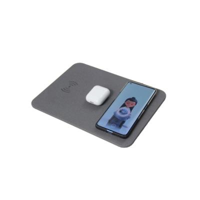 China Smart Pu Leather Mouse Pad Multifunctional Mobile Phone Charging for sale