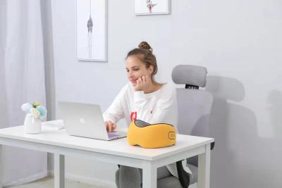 China OEM ODM Heat Therapy Wrap Memory Foam Neck Pillow For Office for sale