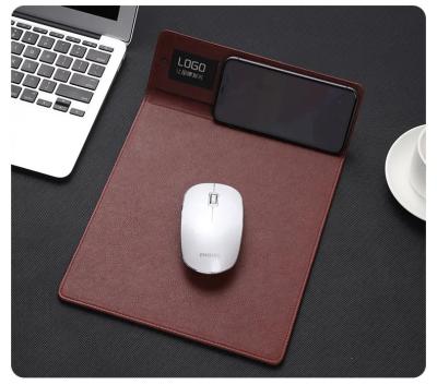China Custom Logo Pu Leather Multifunctional Rgb Mouse Pad Fast Wireless Charging for sale
