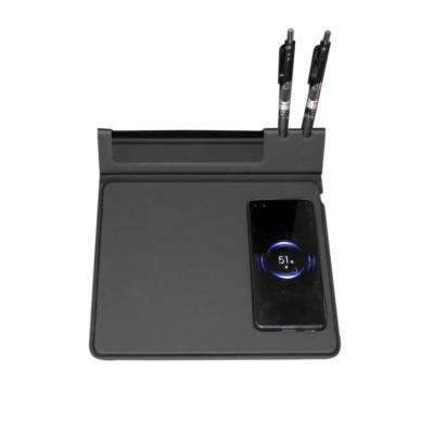 China Custom Logo PU Leather Wireless Charging Mouse Pad Foldable 15W Fast Charging for sale