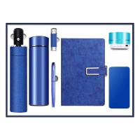 China Custom Moistureproof Notebook Gift Set with 5-in-1 Business Accessories for sale