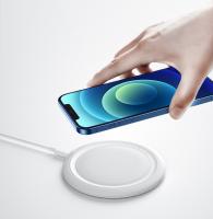 China 10W USB Wireless Phone Charger Desk Phone Charger ABS Fast Charging Station for sale