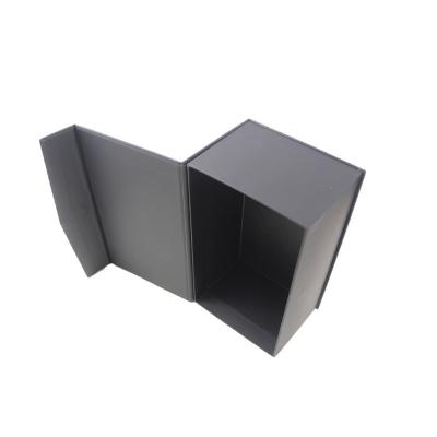 China Ultralight Grey Custom Luxury Gift Boxes with Magnetic closure for sale