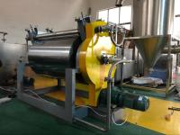 China 30 Kg / H Roller Flakes Floating Fish Feed Machinery Continuously Operated for sale