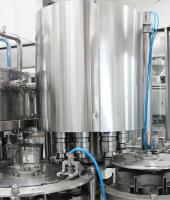 China Electric Carbonated Beverage Filling Machine 1000BPH Soda Can Filling Machine for sale