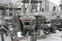 China 304 Stainless Water Glass Filling Machine 1% Filling Accuracy 4000BPH 8000BPH for sale