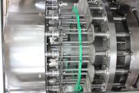 China Fully Automatic Oil Filling And Capping Machine for Food Beverage for sale